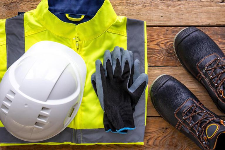 راهنمای خرید تجهیزات ایمنی برق - تجهیزات ایمنی ایران